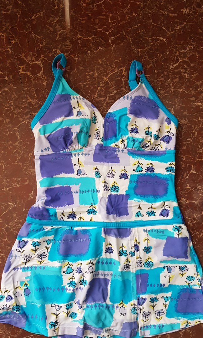 Opelon swimwear, Olah Raga, Baju Olahraga di Carousell