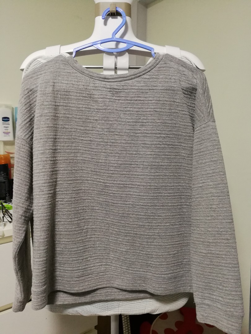 Pre-owned zara top, Women's Fashion, Tops, Blouses on Carousell