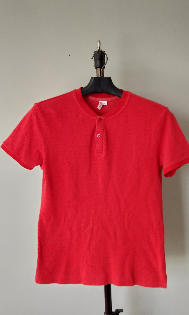 Red muscle shirt, Men's Fashion, Tops & Sets, Tshirts & Polo Shirts on ...
