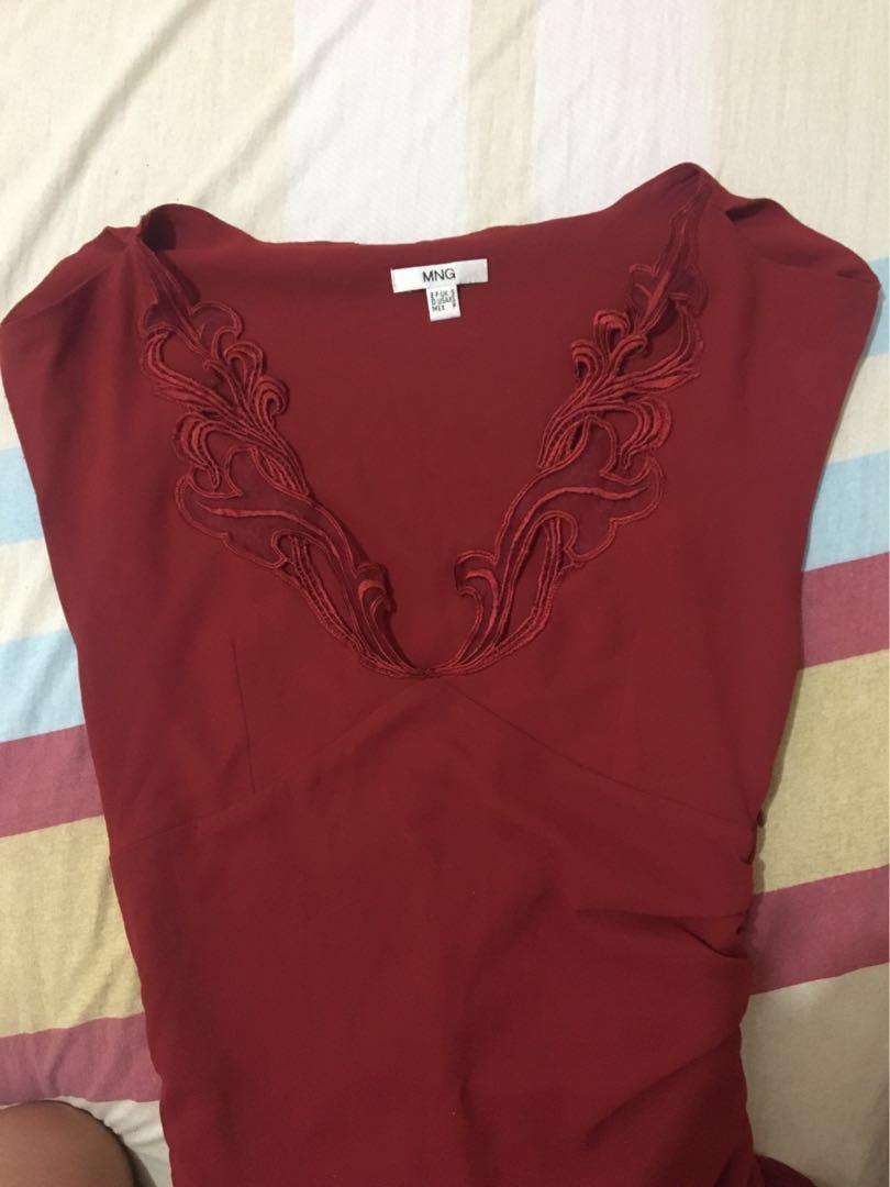 Red V shape Dress, Women's Fashion, Dresses & Sets, Dresses on Carousell