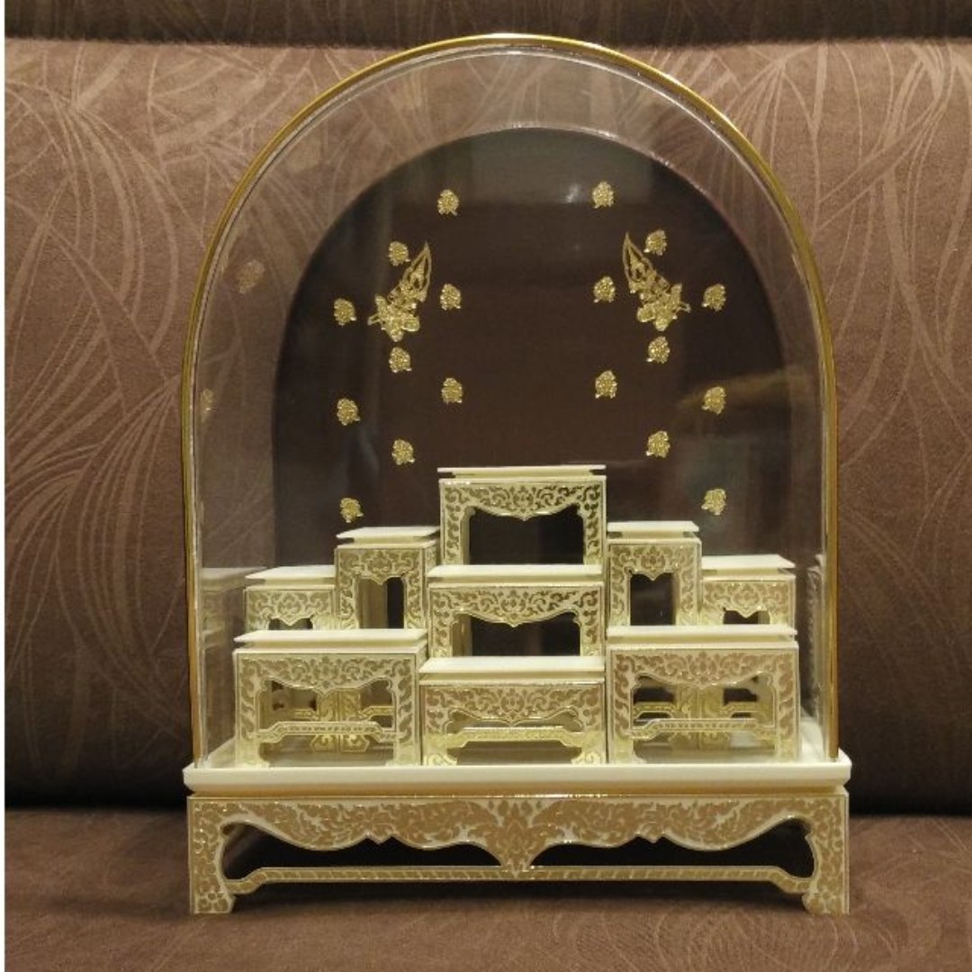 Thai Mini Altar / Amulet Display Stand, Hobbies & Toys, Memorabilia ...