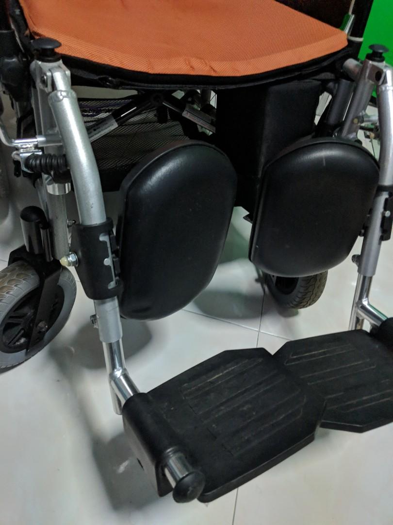 LifeLine Rocket Electric Battery Motorised Wheelchair, Health ...
