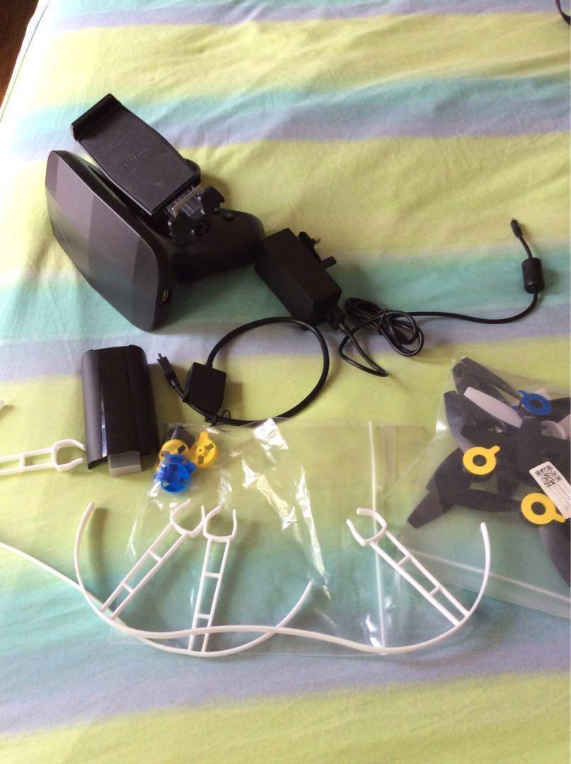 How To Charge The Parrot SkyController TechSolutions, 54% OFF