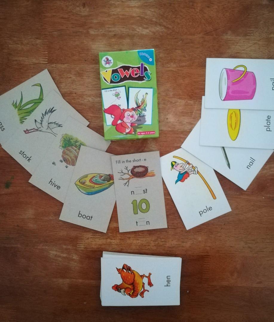 PHONICS 2 - Vowels Flash Cards, Hobbies & Toys, Stationery & Craft ...