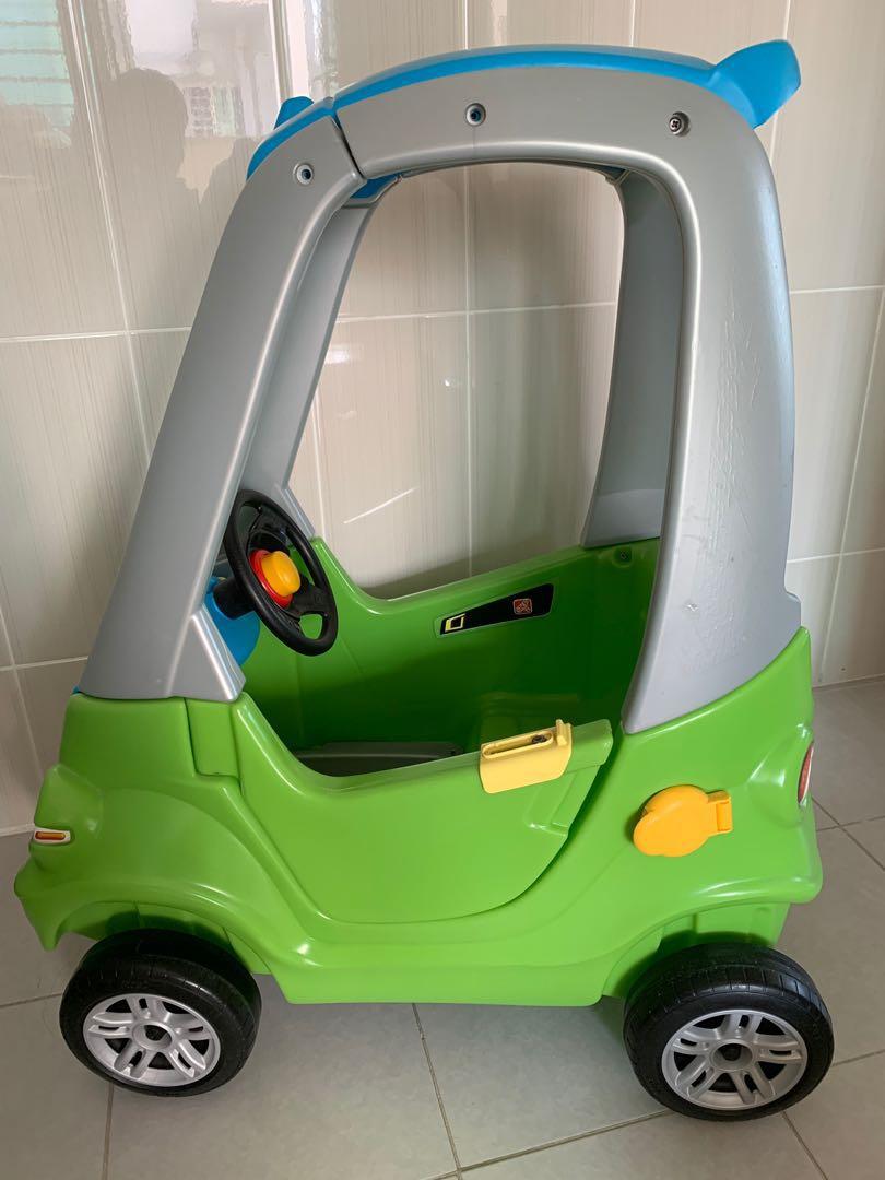 Step 2 Easy Turn Coupe Toy Car, Babies & Kids, Infant Playtime on Carousell