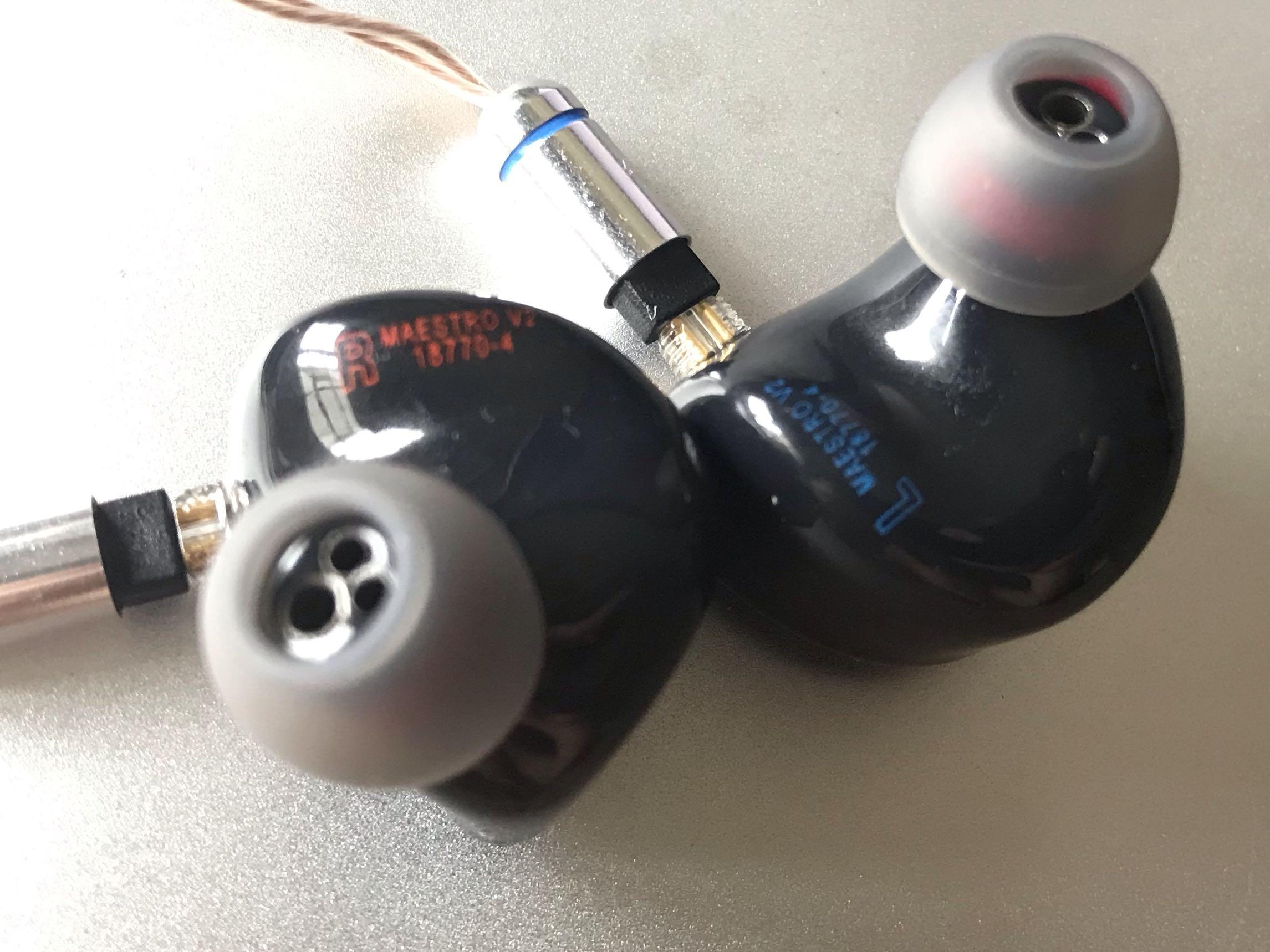 Unique Melody Maestro V2, Hobbies & Toys, Music & Media, Music ...