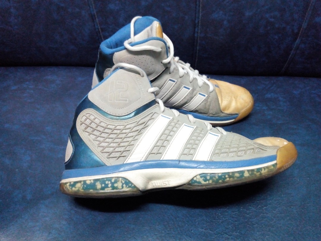 Adidas AdiPower Dwight Howard, Men's Fashion, Footwear, Sneakers on ...