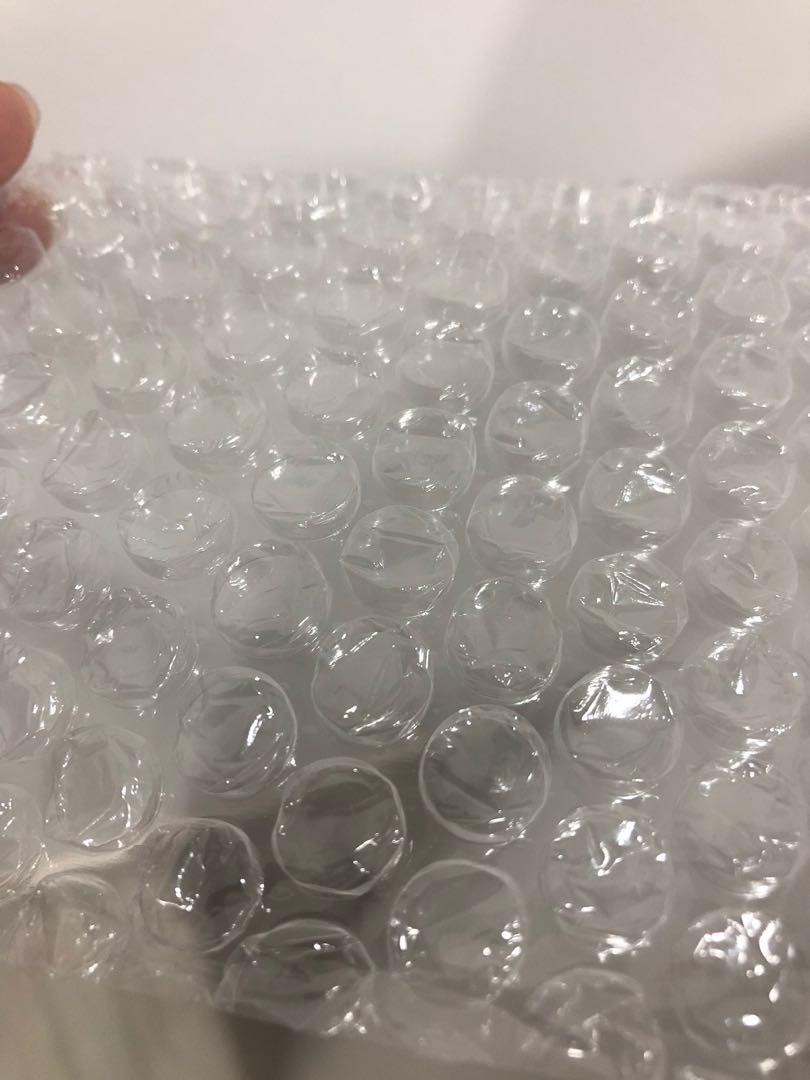 Bubble Wrap Single Layer 100cm x 100cm, Furniture & Home Living ...