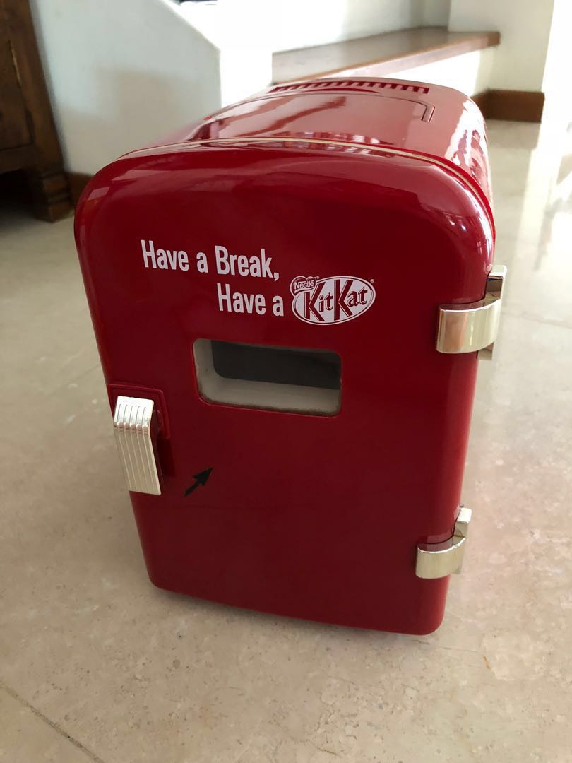 Mini Fridge Limited Edition Kit Kat refrigerator and warmer, TV & Home ...