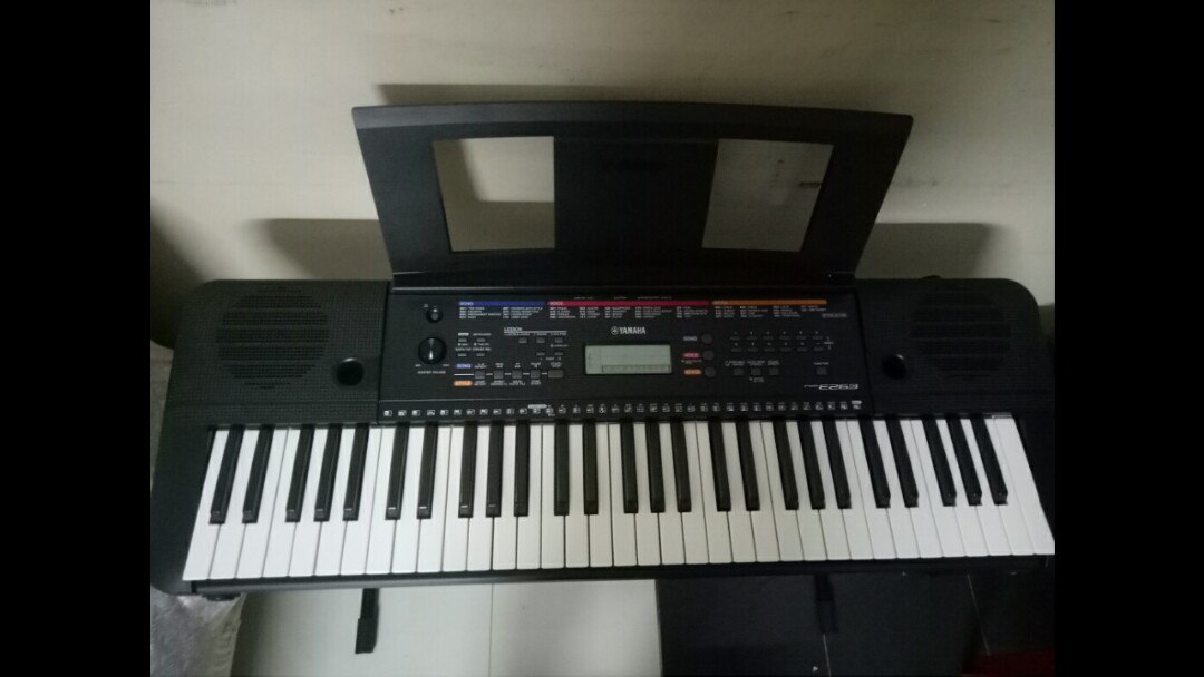 Yamaha keyboard, Hobbies & Toys, Music & Media, Musical Instruments on ...