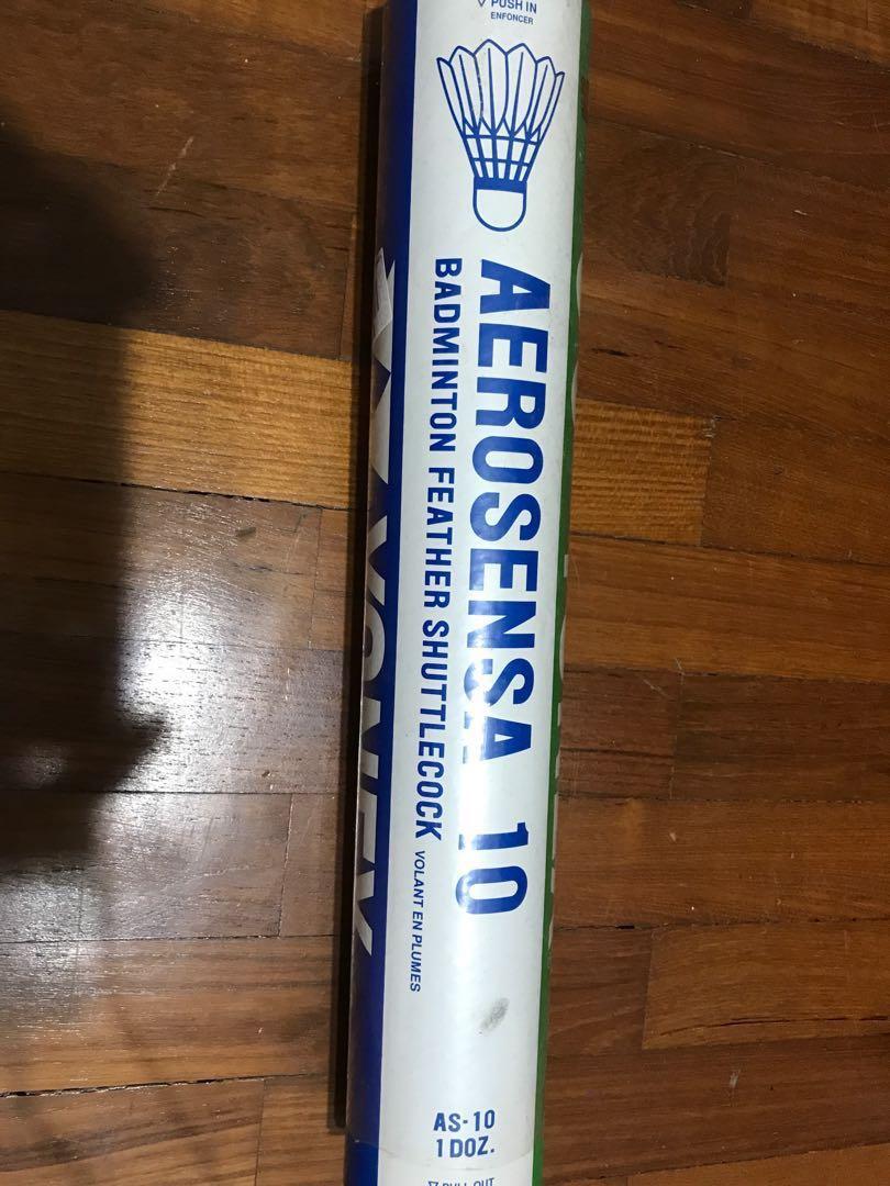 Yonex Badminton Shuttlecock / Yonex Bag, Sports Equipment, Sports ...