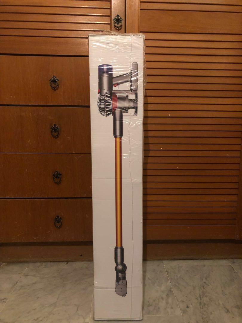 Dyson V8 Absolute Plus, TV & Home Appliances, Vacuum Cleaner ...