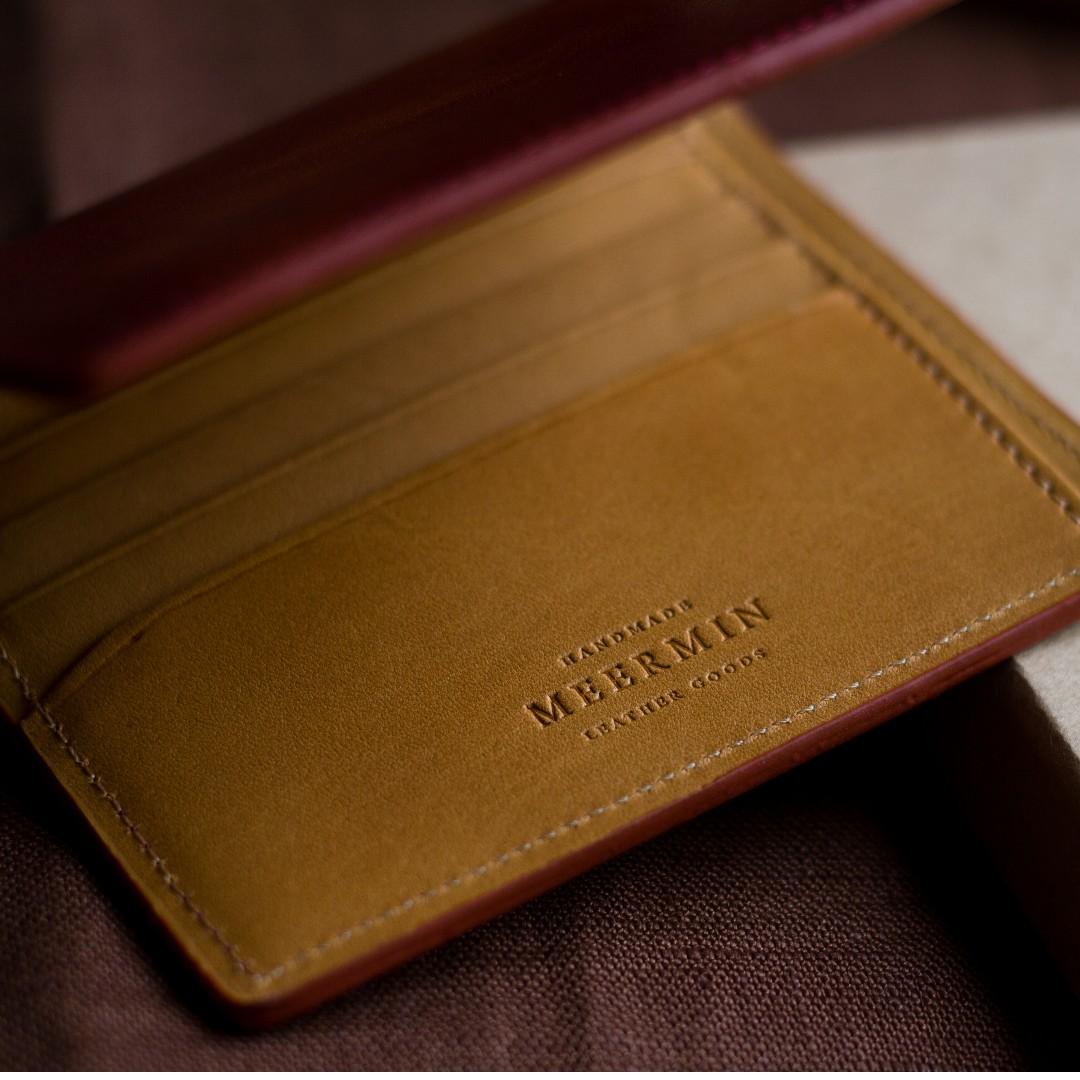 Meermin Gold Museum Calf Bifold, Men's Fashion, Watches & Accessories ...