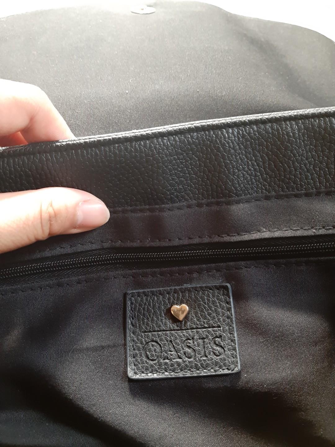 Oasis Bag, Women's Fashion, Bags & Wallets, Tote Bags on Carousell