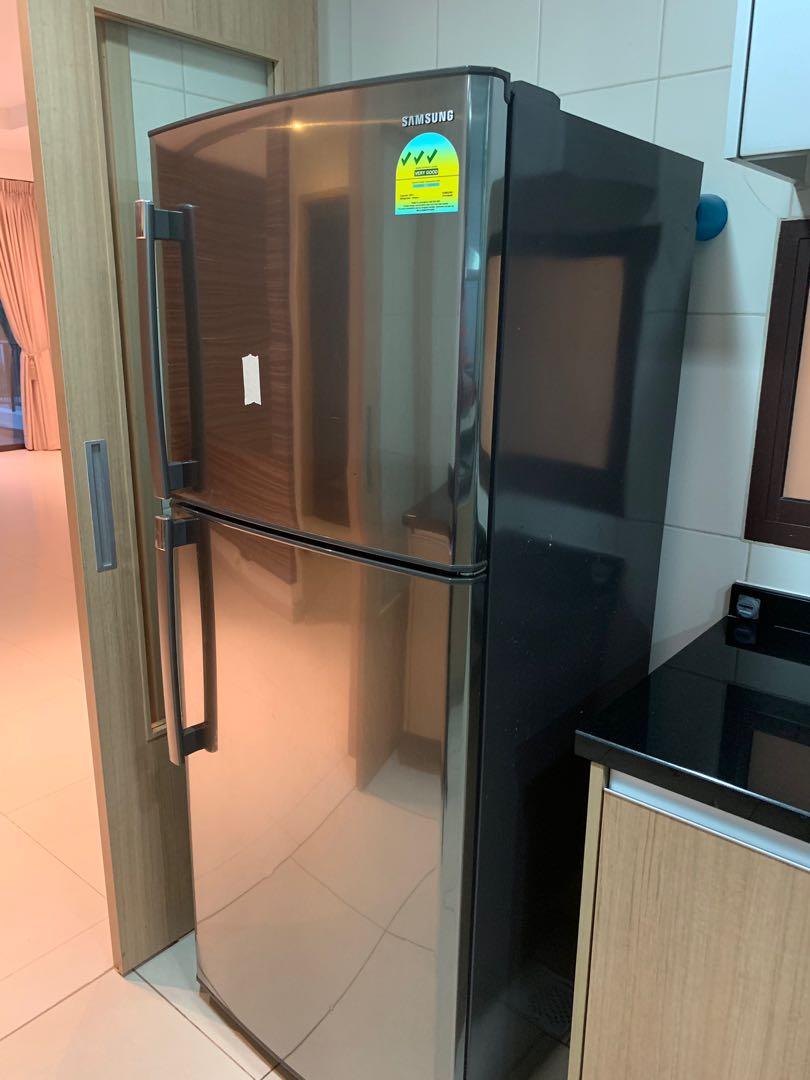 Samsung Fridge RT41MAIS 330L, TV & Home Appliances, Kitchen Appliances ...