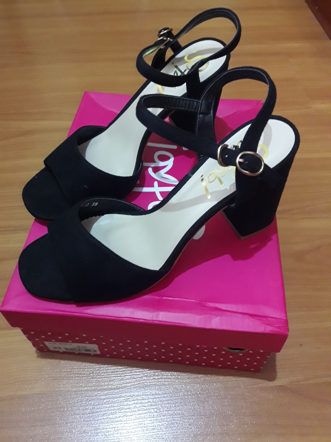 Sofab Womens Fashion Footwear Shoe Inserts On Carousell