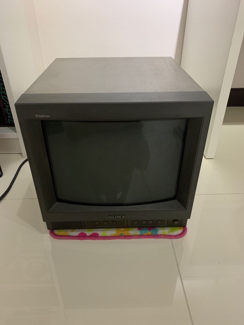 Sony PVM 14N6E, Photography, Video Cameras on Carousell