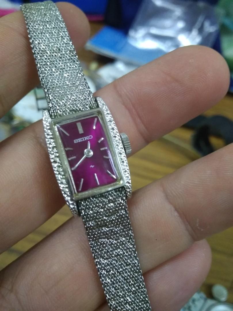 Vintage seiko lady watch Japan nos, Men's Fashion, Watches ...