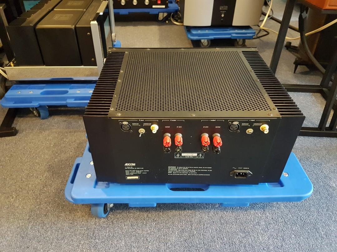 Adcom 5802 power amplifier