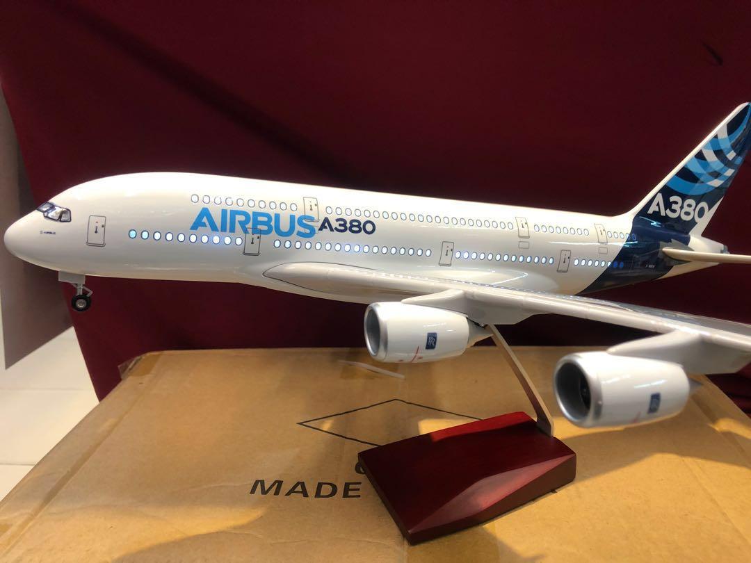 Aeroplane aircraft a380 model with light effect airbus, Hobbies & Toys ...