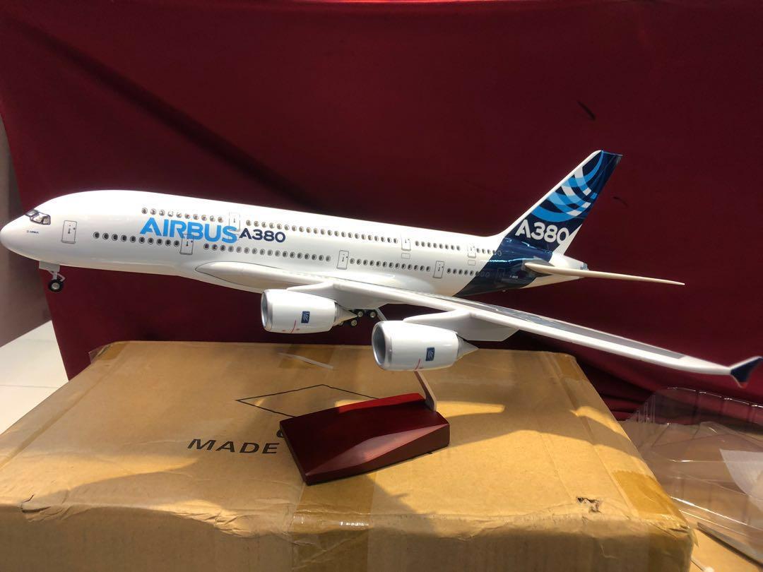 Aeroplane aircraft a380 model with light effect airbus, Hobbies & Toys ...