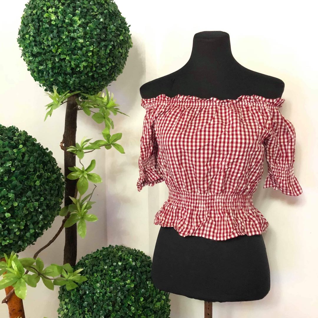 Korean Tops, Women's Fashion, Tops, Other Tops on Carousell