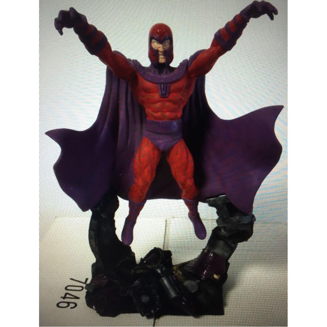 Marvel X-Men Sentinel Battle-Damaged Diorama by Creative Licence ...