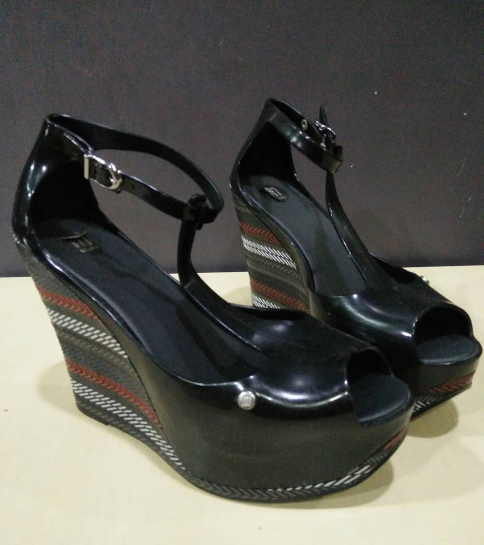 Melissa wedges, Women's Fashion, Footwear, Wedges on Carousell