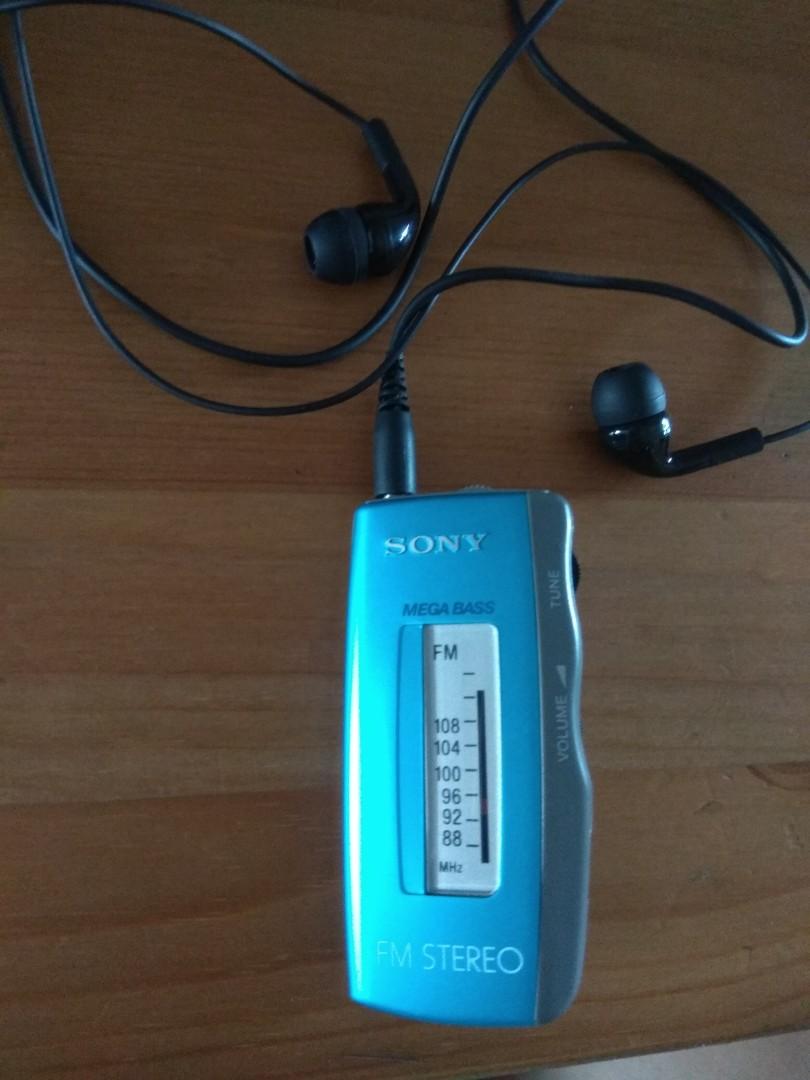 Sony Mega Bass FM Stereo 1985s, Hobbies & Toys, Memorabilia ...