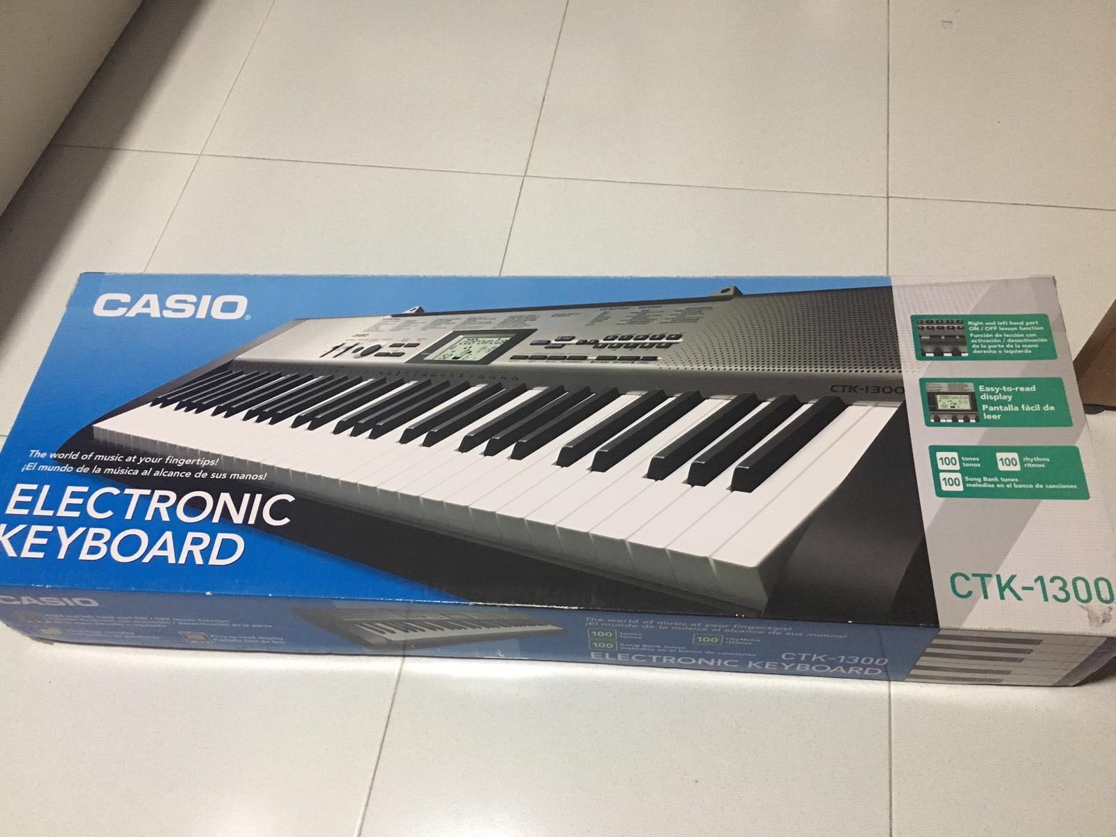 Casio Electronic Keyboard, Hobbies & Toys, Music & Media, Musical Instruments on Carousell