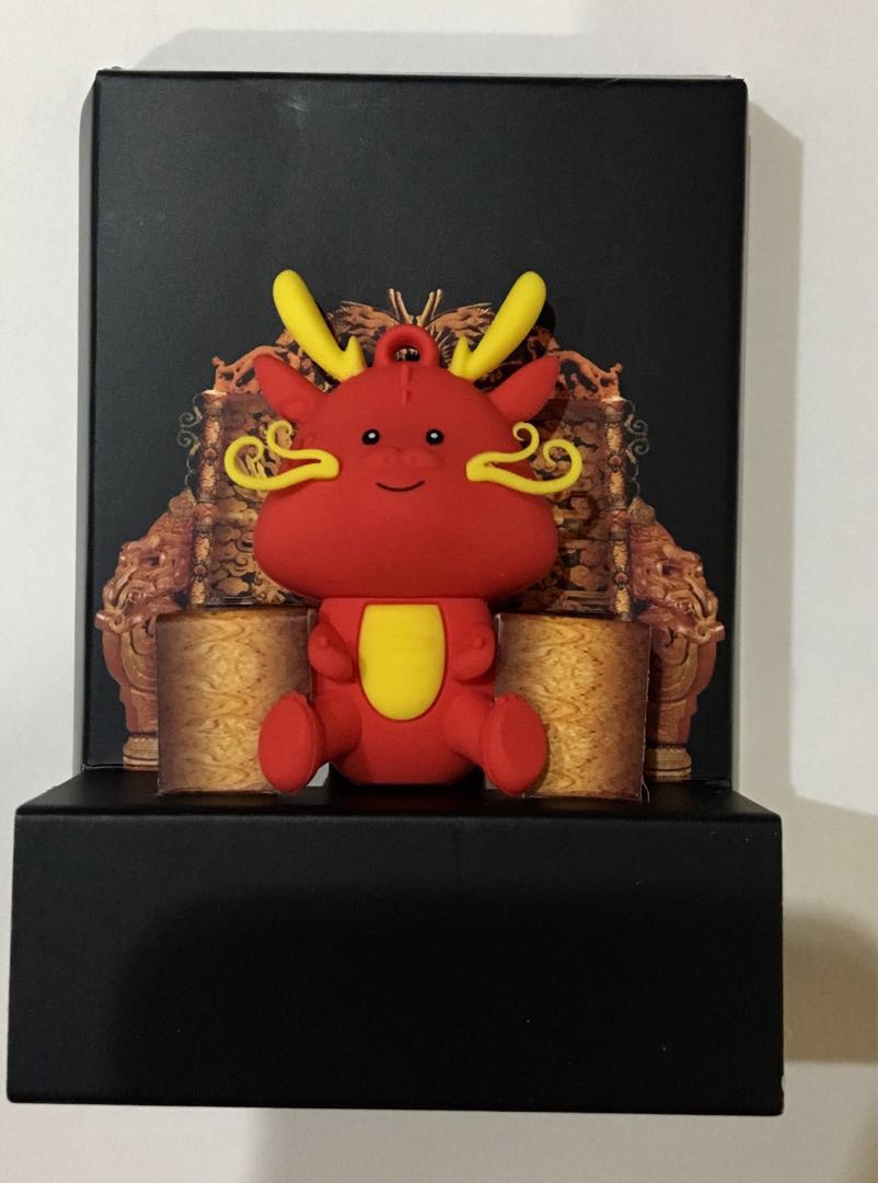 Kingston USB Dragon limited edition, Toys & Collectibles, Lainnya di ...
