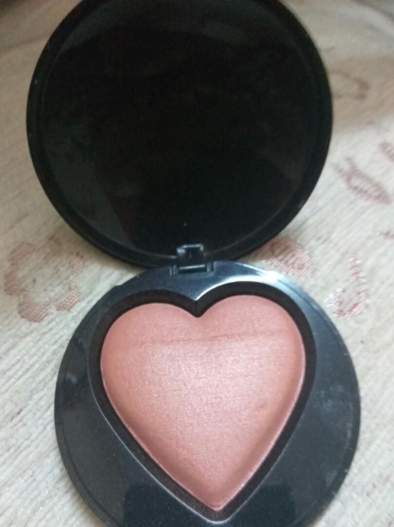 Mary Kay baked cheek powder, Beauty & Personal Care, Face, Makeup on ...