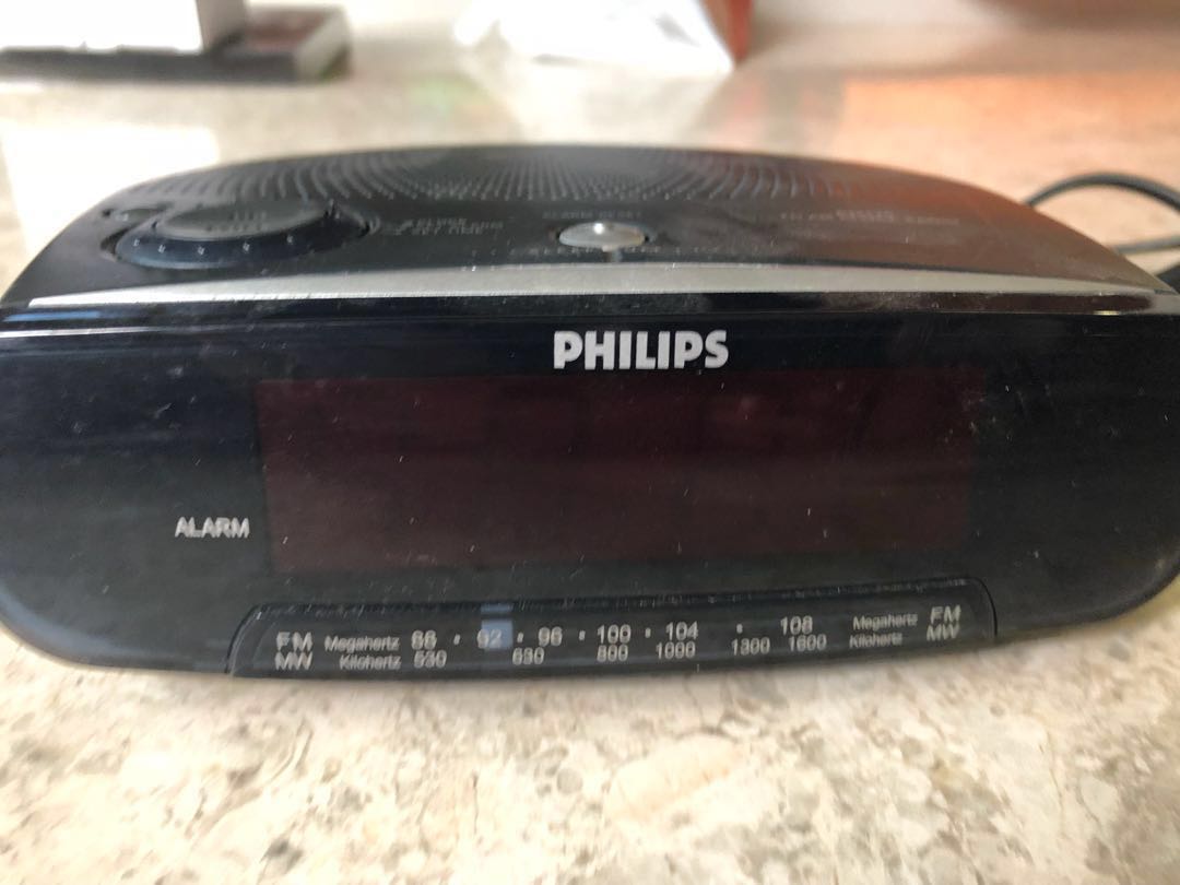 Philips Radio Clock (with alarm), Furniture & Home Living, Home Decor ...