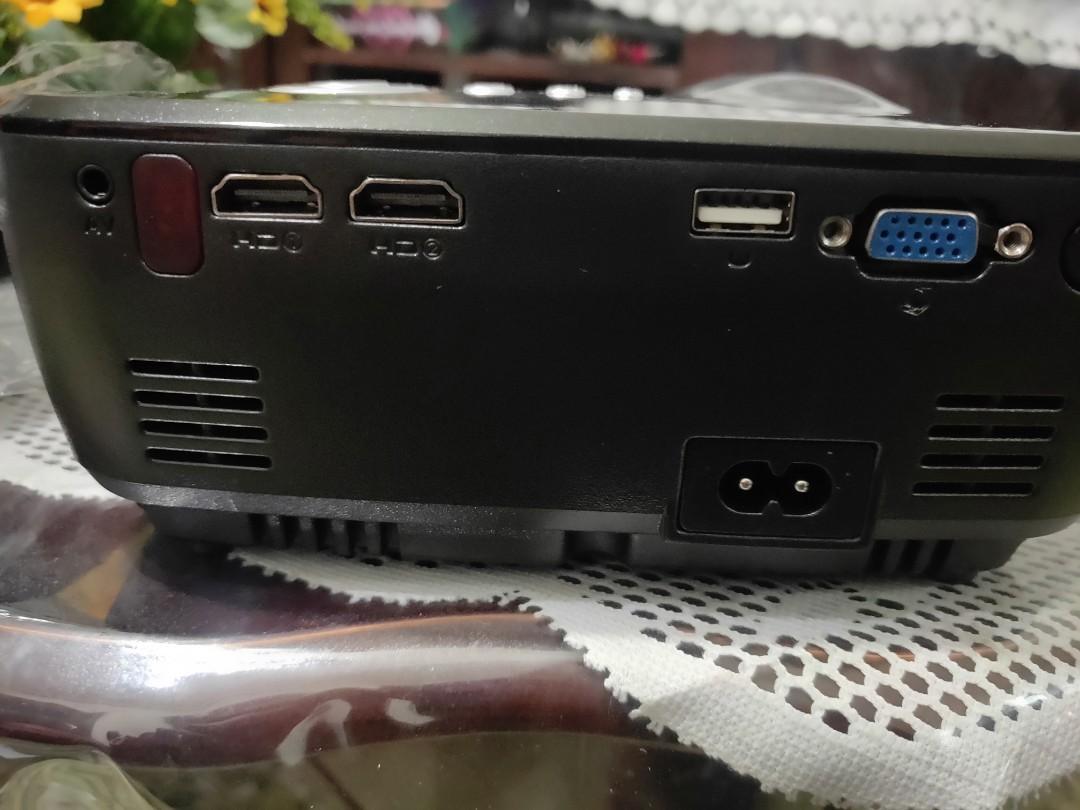 Simple beamer Projector GP70, TV & Home Appliances, TV & Entertainment ...