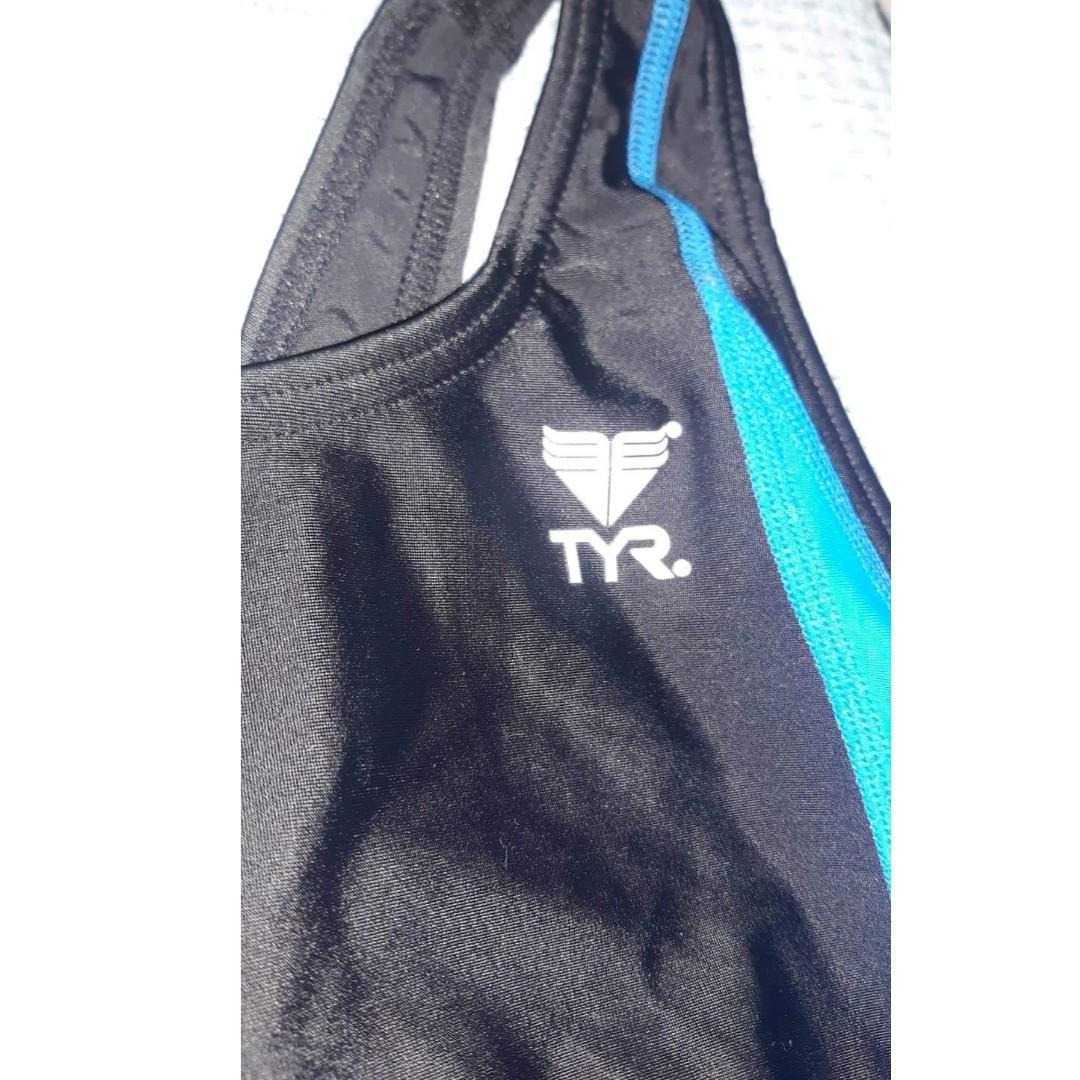 Authentic TYR Training Suit, Men's Fashion, Activewear on Carousell