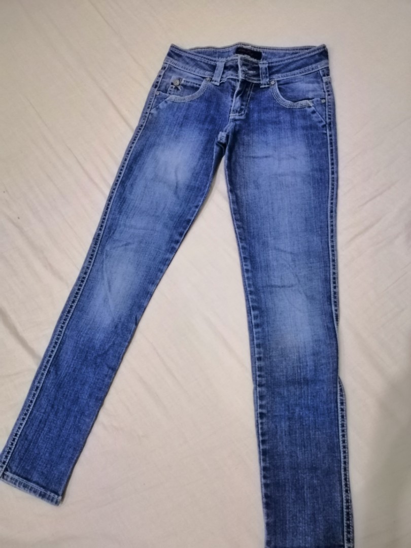 Lee pipes skinny jeans, Women's Fashion, Bottoms, Jeans on Carousell