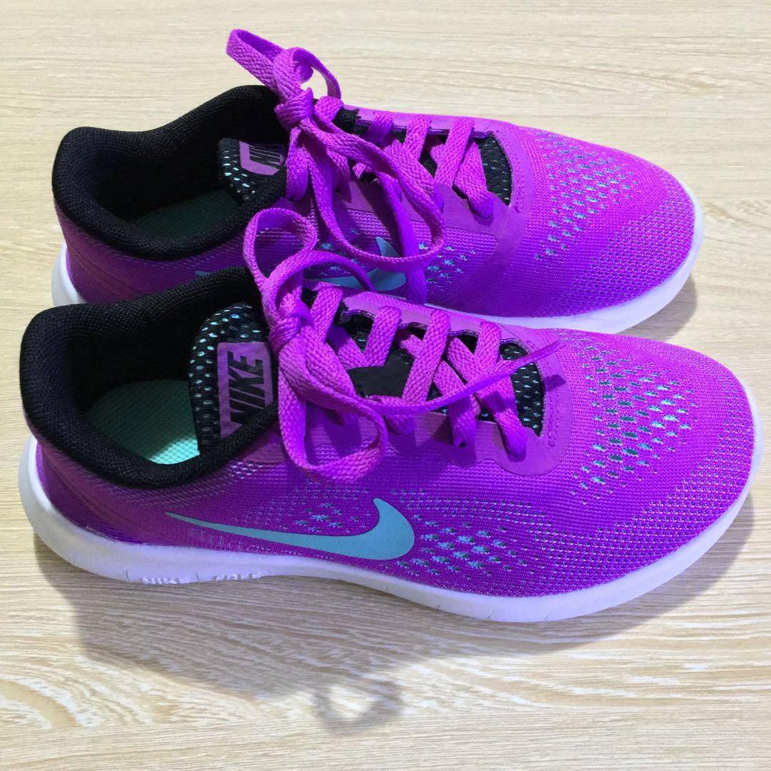 Nike Girls Running Shoes, Women's Fashion, Footwear, Sneakers on Carousell