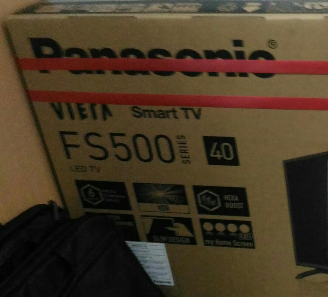 Panasonic Smart tv 40" FS500 series, TV & Home Appliances, TV ...