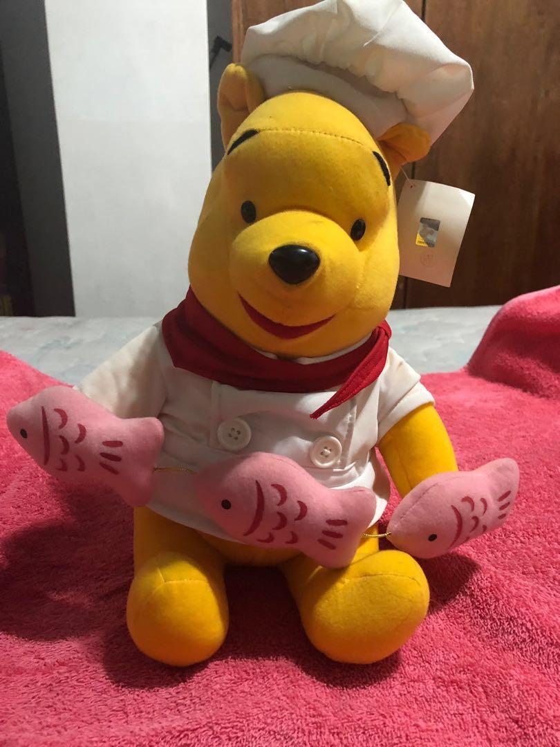 Pooh Chef with Fish 13 Inches with Tag, Hobbies & Toys, Toys & Games on ...