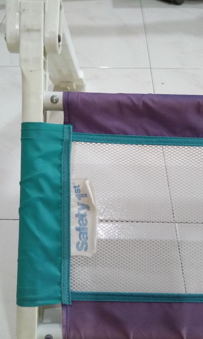 Safety 1st Bed Rail/Guard, Babies & Kids, Baby Nursery & Kids Furniture ...