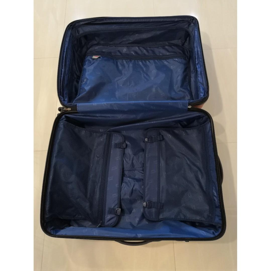 Slazenger Travel Luggage - Large 30 inch, Hobbies & Toys, Travel ...