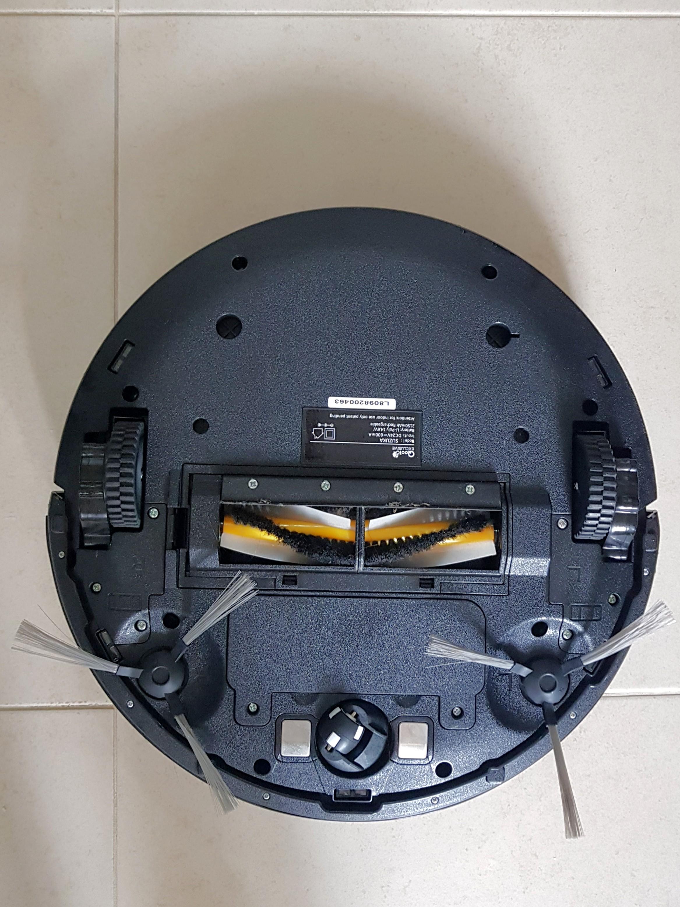 SUZUKA ROBOT VACUUM w WATER TANK 5-in-1, Electronics, Others on Carousell