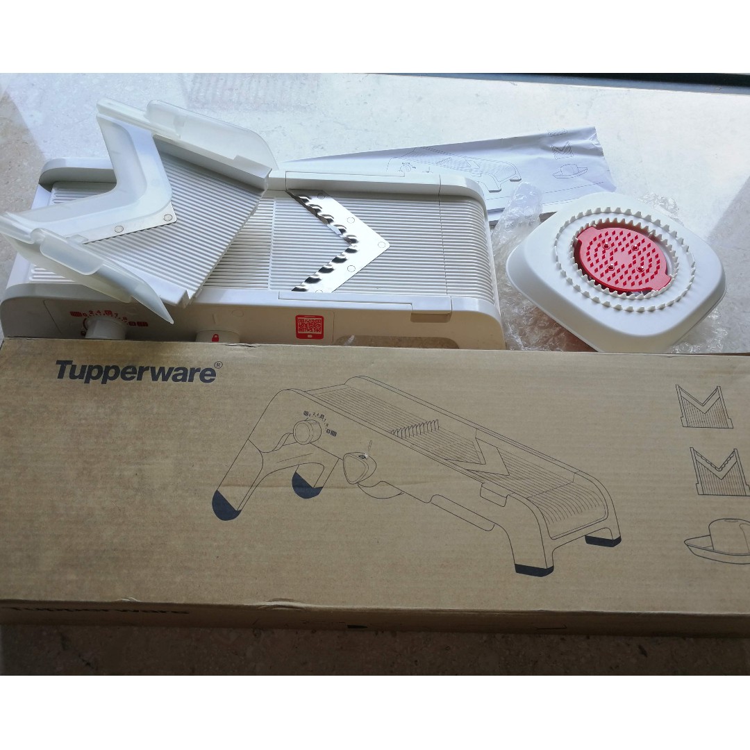 Tupperware shredder, Furniture & Home Living, Kitchenware & Tableware ...