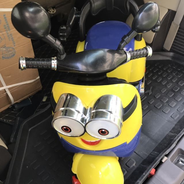 Minion Electric Scooter, Hobbies & Toys, Toys & Games on Carousell