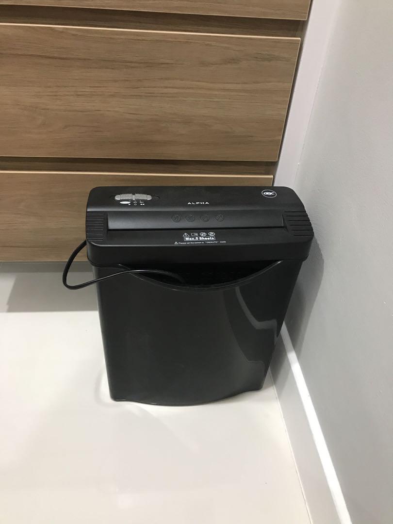 Paper shredder, Hobbies & Toys, Stationery & Craft, Stationery & School ...