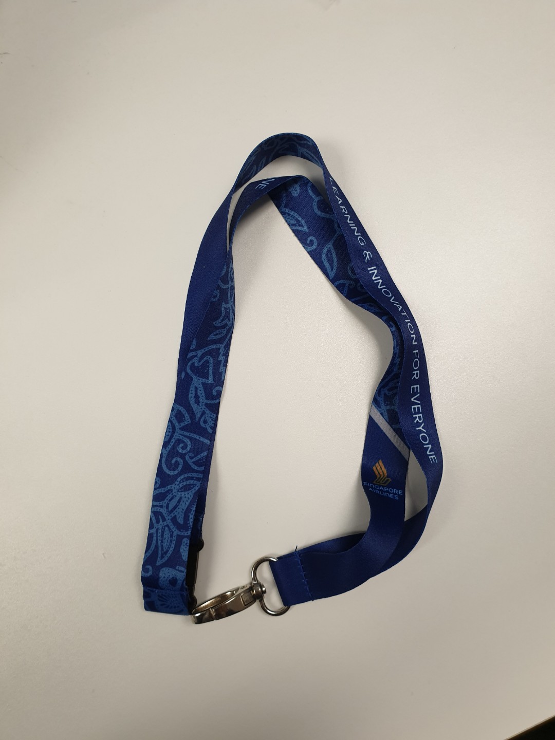 SINGAPORE AIRLINES 2019 LIFE Innovation Lanyard (NEW), Luxury ...