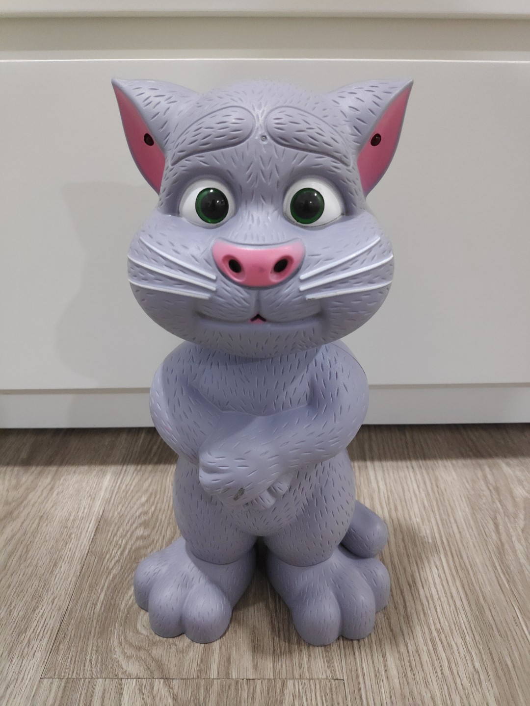 Talking Tom Battery Operated Toy (Batteries Included), Hobbies & Toys ...