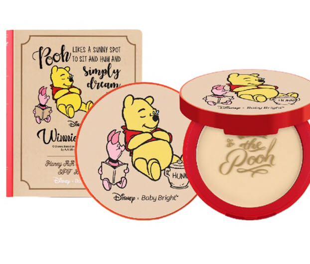 Winnie the Pooh Honey AA Powder Pact SPF30 PA++, Beauty & Personal Care ...