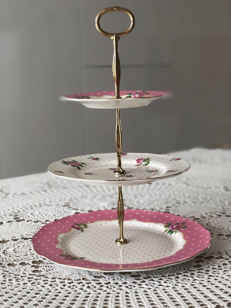 teapot cake stand