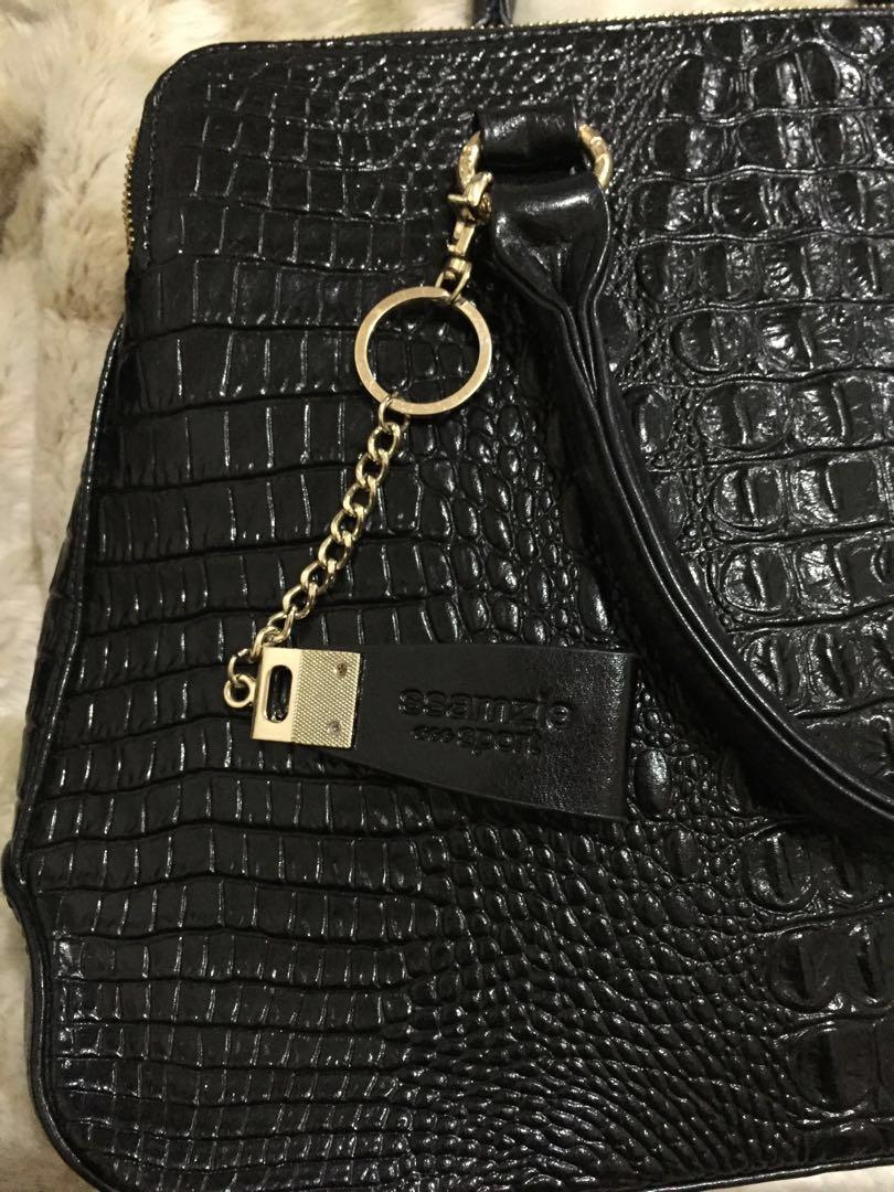 Authentic SSAMZIE SPORT, Women's Fashion, Bags & Wallets, Cross-body ...